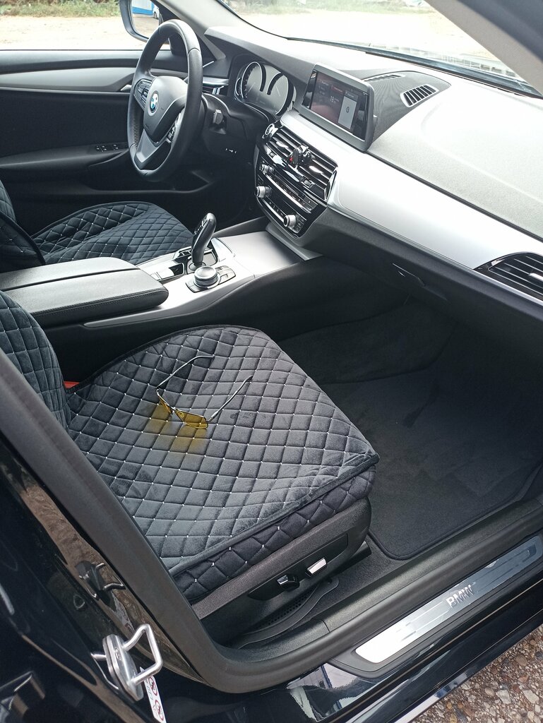 Oto aksesuarları Atelier Thread, Sterlitamak, foto