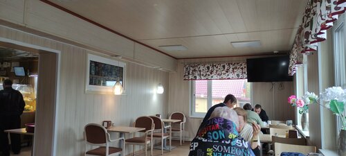 Kafe Tedino, Karelya, foto