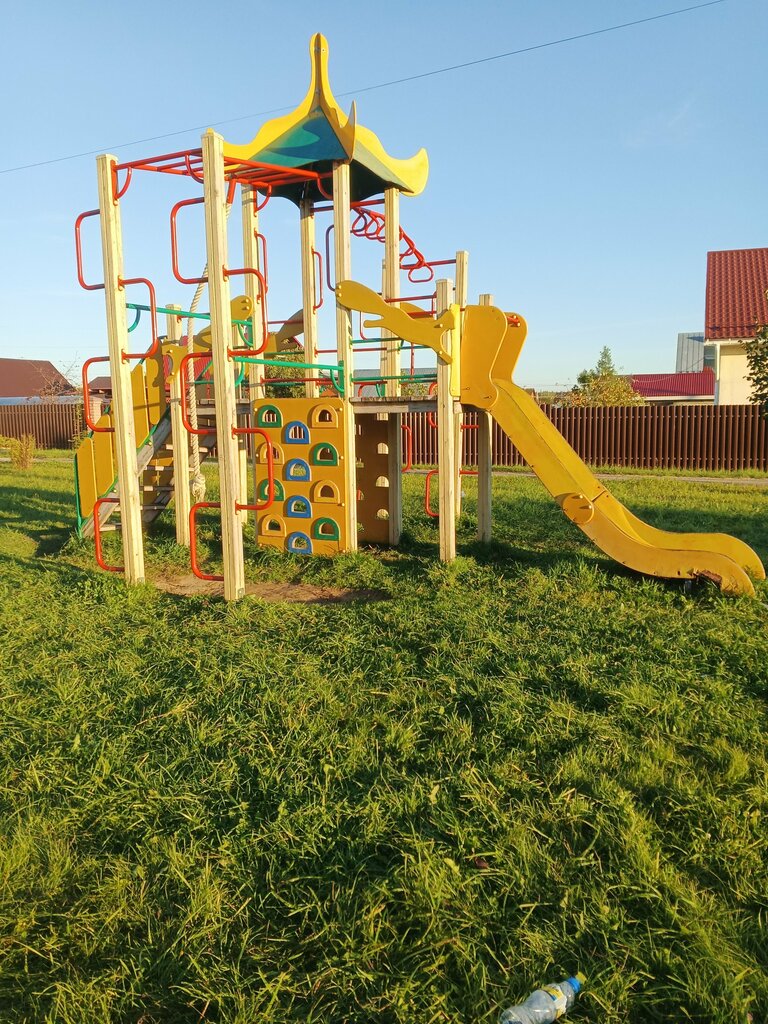 Oyun alanı Playground, Semenov, foto