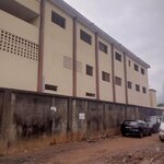 Ipes College (Abidjan, Rue P106), ortaokul  Abican'dan