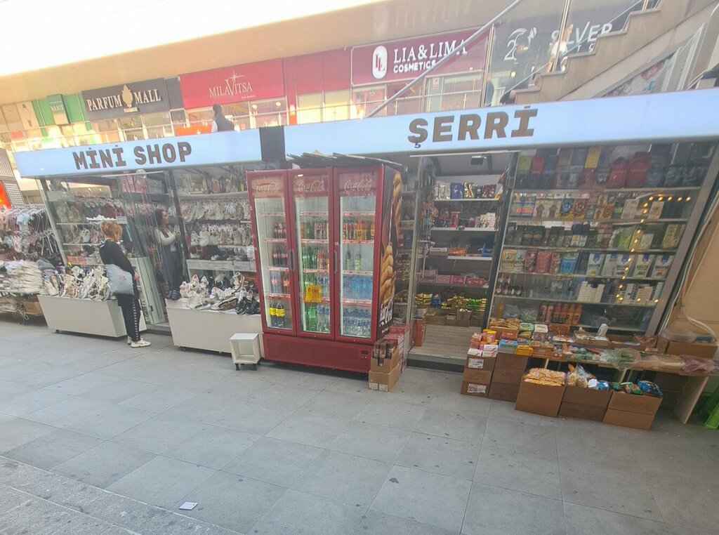 Ayakkabı mağazaları Mini Shop, Bakü, foto