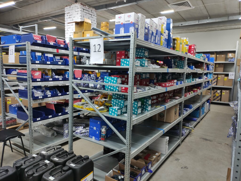Otomobil yedek parçaları Комтранс, Magnitogorsk, foto