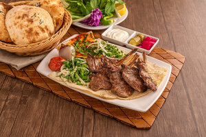 Al Farooj Al Shami ( Ajman One Tower 5, Ajman One Tower, City Center Sector, Ajman), restoran  Ayman'dan