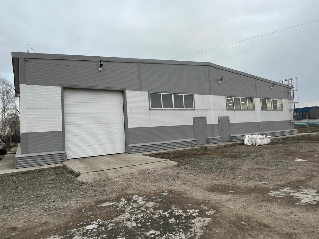 Bira fabrikası Толмачевская пивоварня, Novosibirskaya oblastı, foto