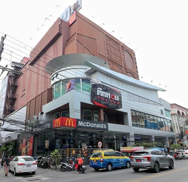 Beyaz eşya mağazaları Tukcom, Pattaya, foto