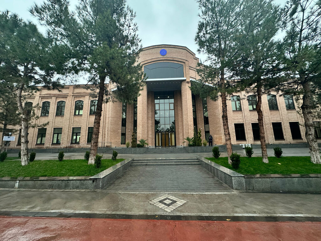 Üniversiteler New Uzbekistan University, Taşkent, foto
