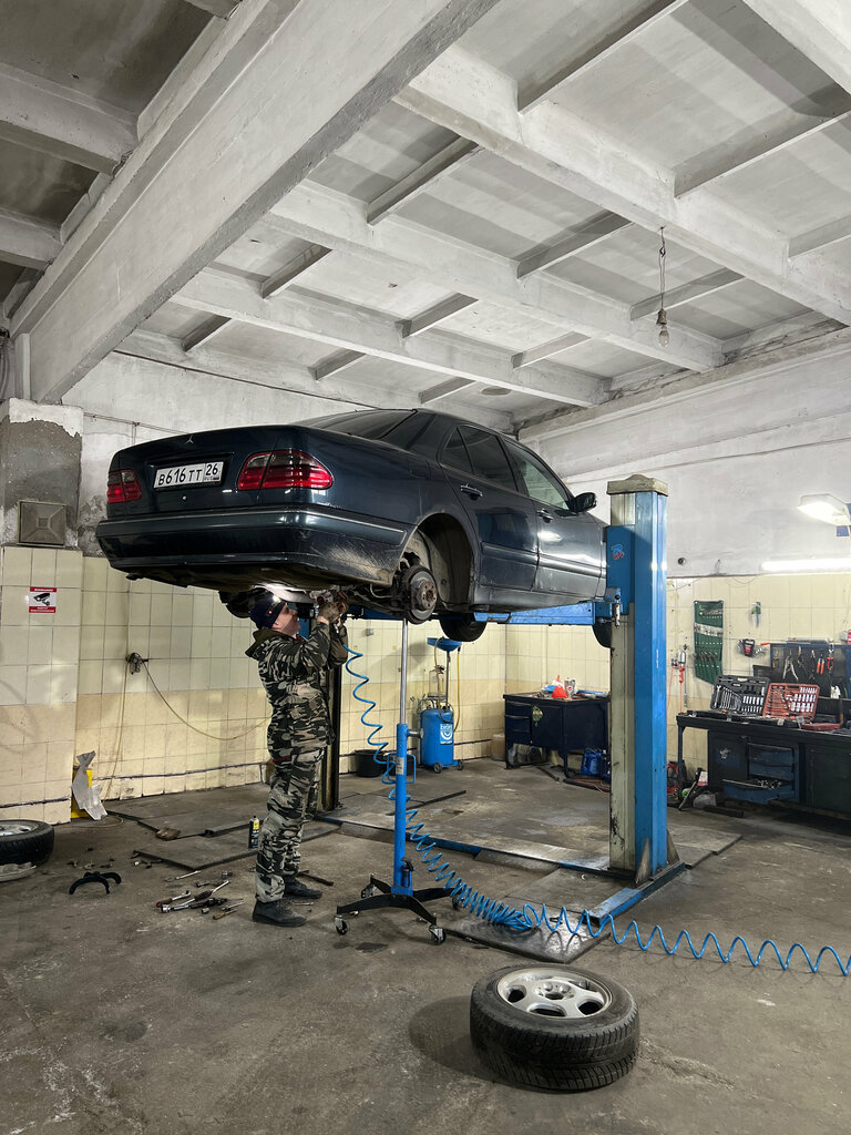 Otomobil servisi Big service, Feodosya (Kefe), foto