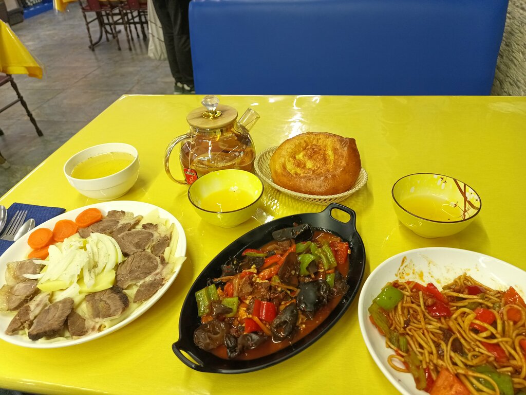 Kafe Sukkari, Almatı, foto