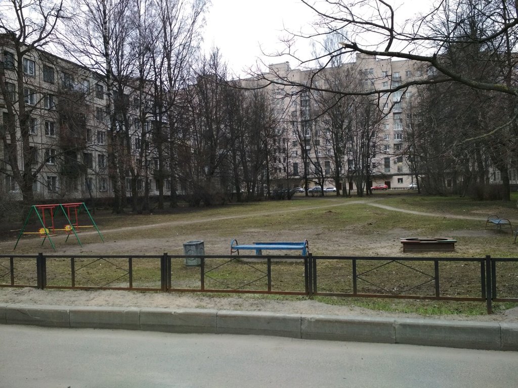 Oyun alanı Playground, Saint‑Petersburg, foto