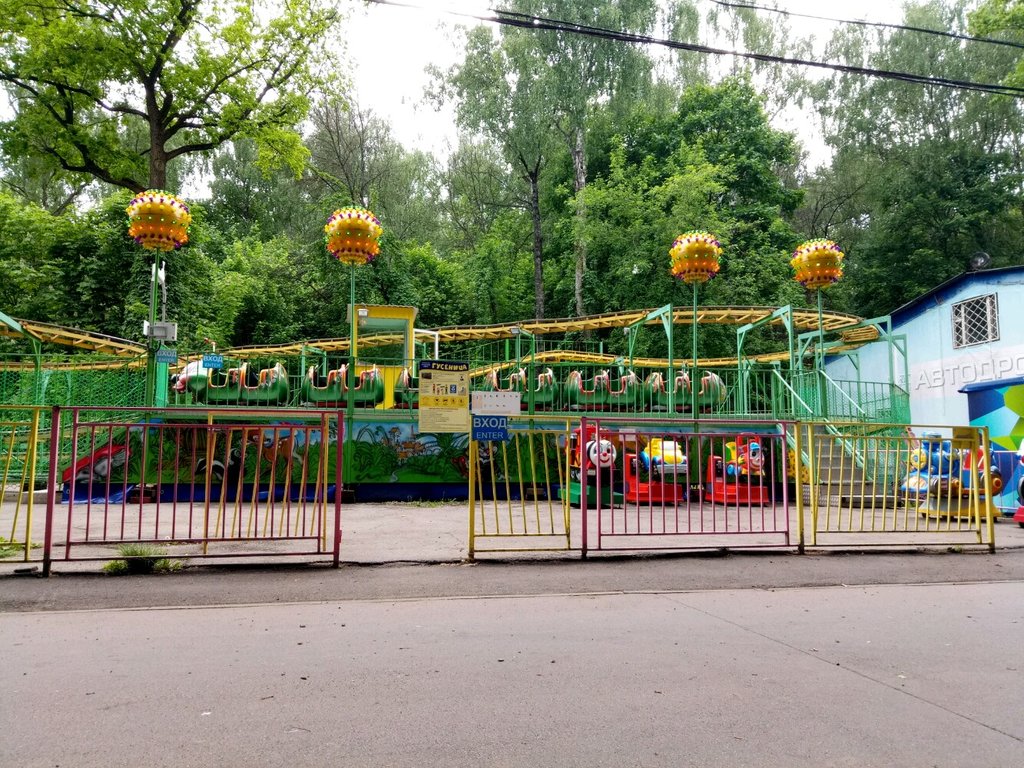 Atraksiyon Гусеница, Tula, foto
