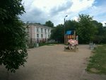 Playground (Saint Petersburg, Krasnogvardeyskiy District, istoricheskiy rayon Isakovka), oyun alanı  Saint‑Petersburg'dan