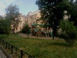 Playground (Садовая улица No:125К), oyun alanı  Saint‑Petersburg'dan