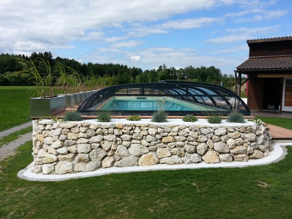 Yüzme havuzları Werner Weinegger Sharkpools, Aşağı Avusturya, foto