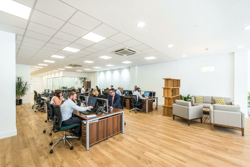 Arazi dizisi Gascoigne-Pees Sales and Letting Agents Guildford, Guildford, foto