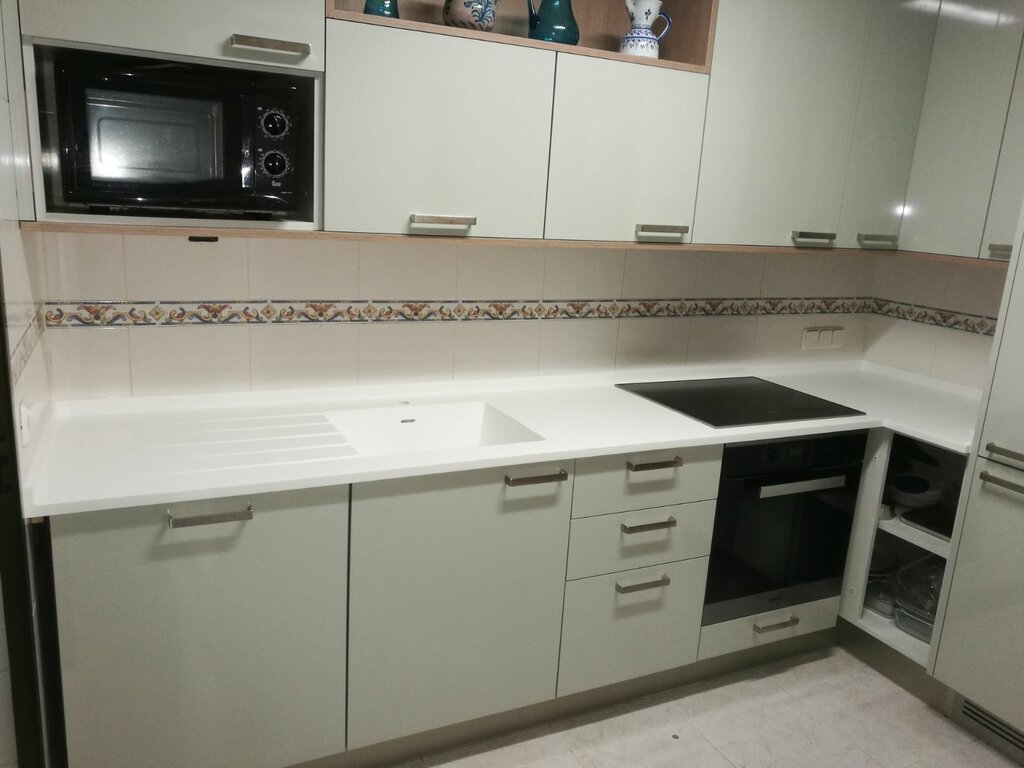 i̇nşaat malzemeleri toptan Jij Solid Surface, Palma, foto