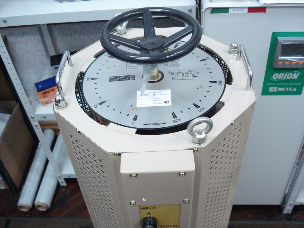 Elektroteknik ürün ve ekipman firmaları 5000 Vatt, Moskova, foto