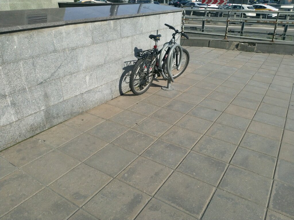 Bisiklet park yerleri Bicycle parking, Moskova, foto