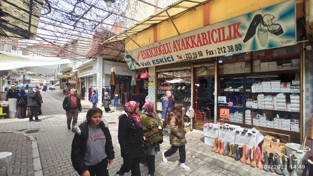 Ayakkabı mağazaları Ulubeyli Eskicioğlu Ayakkabıcılık, Uşak, foto