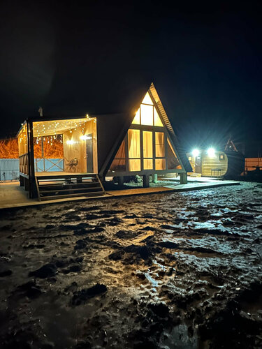 Resort oteller, tesisler Глэмпинг у реки, Adıge Cumhuriyeti, foto