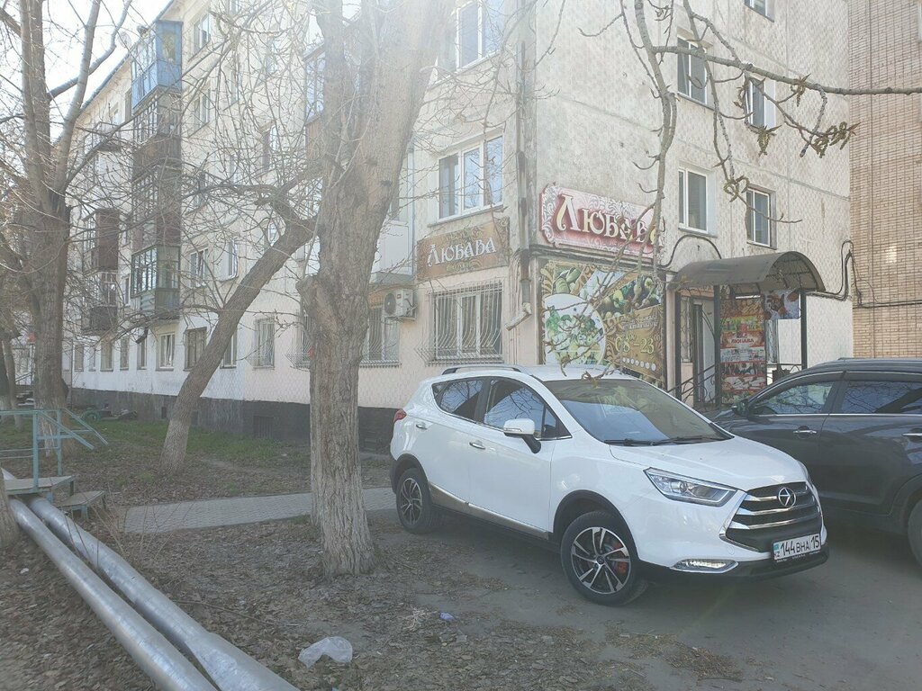 Su satışı Zhivaya voda, Petropavl (Petropavlovsk), foto