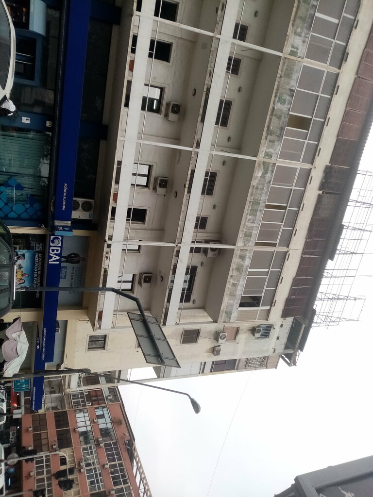 Banka Banco Angolano de Investimentos, Loanda, foto