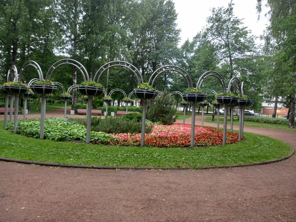 Kültür ve eğlence parkları Dekabristov Park, Saint‑Petersburg, foto