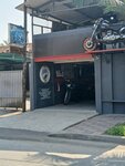 Mpd kamps (Luanda, Rua de João de Deus), motosiklet yedek parçaları  Loanda'dan