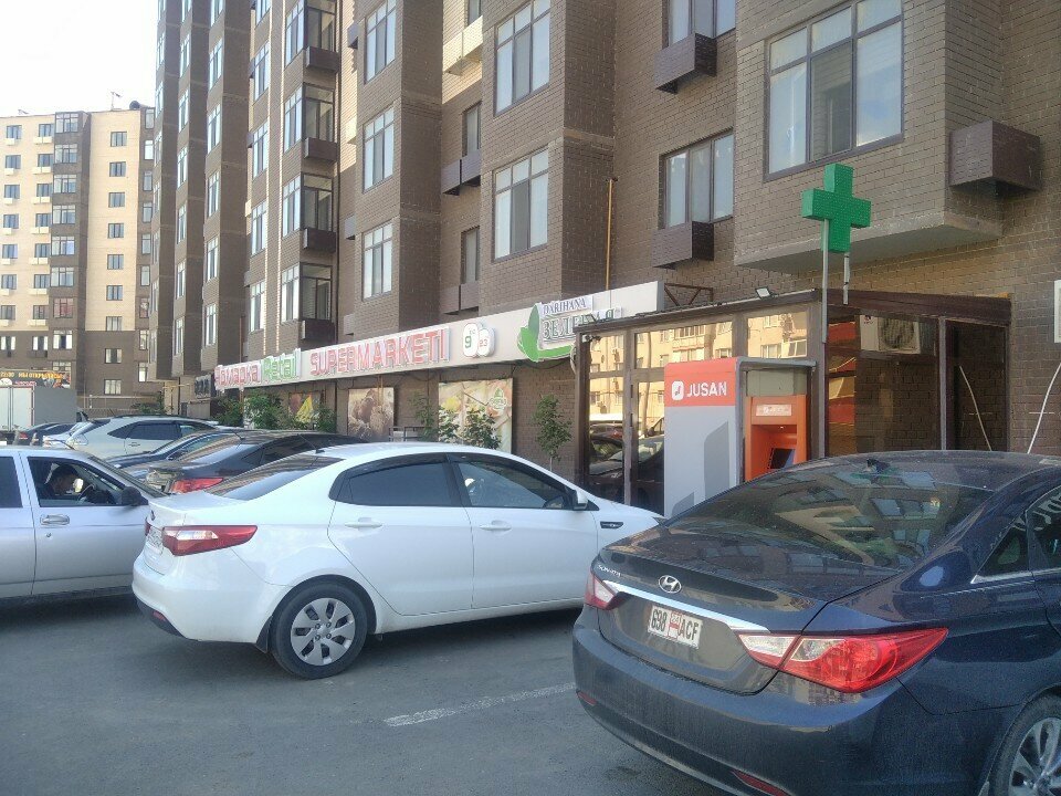 Süpermarket Yarmarka Retail, Atırav, foto