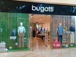 Bugatti (Dostyq kóshesi No:9), giyim mağazası  Astana'dan