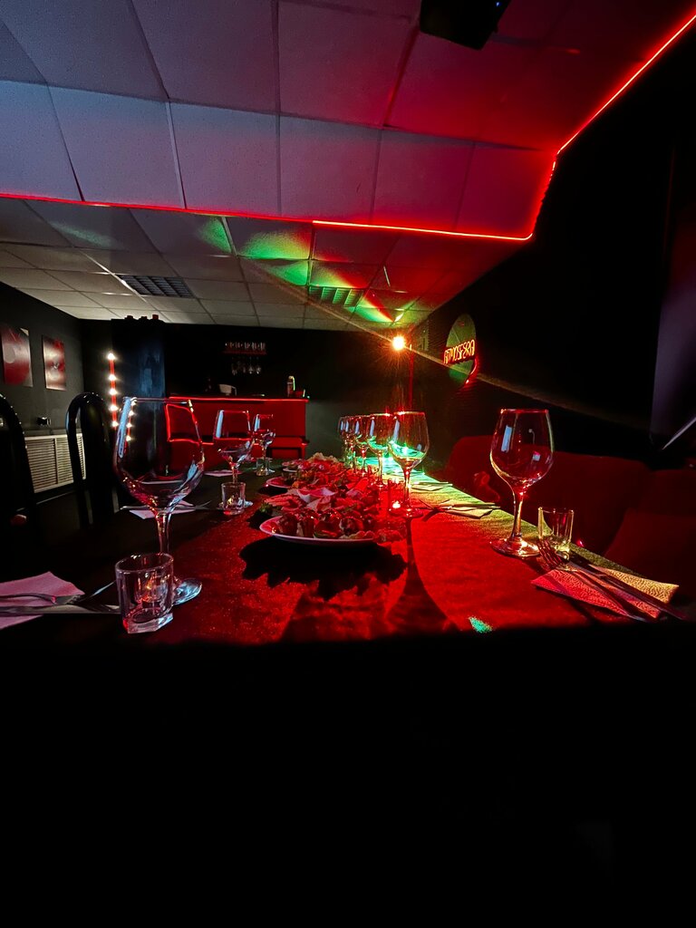 Karaoke kulüpleri Atmosfera, Kulebaki, foto
