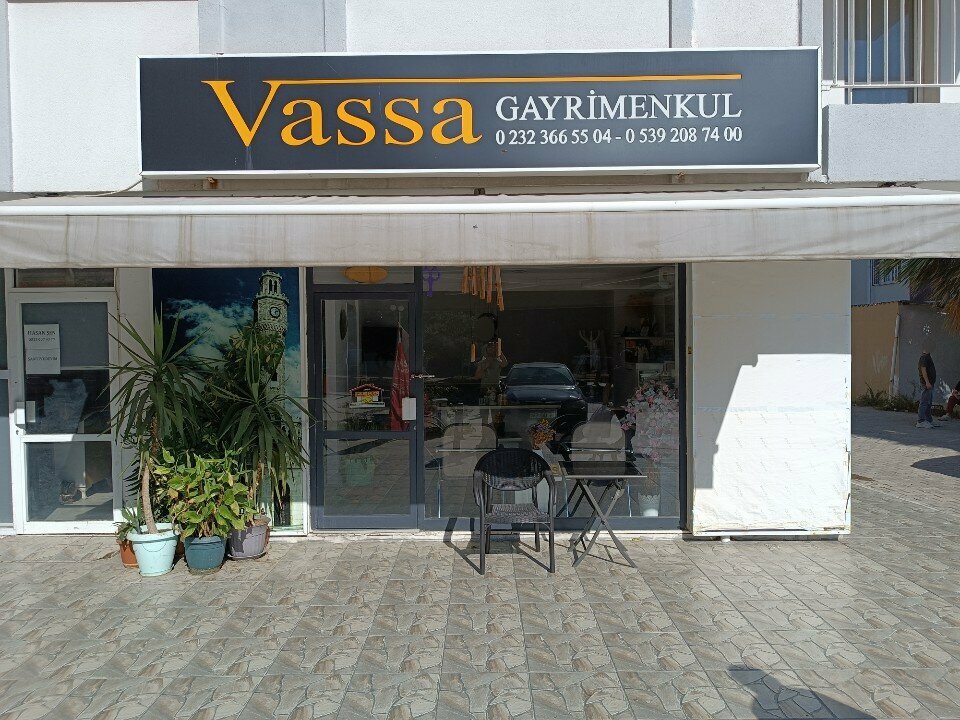 Emlak ofisi Vassa Gayrimenkul, İzmir, foto