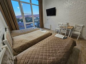 Kovcheg (Kubanskaya ulitsa No:31А), otel  Kislovodsk'tan