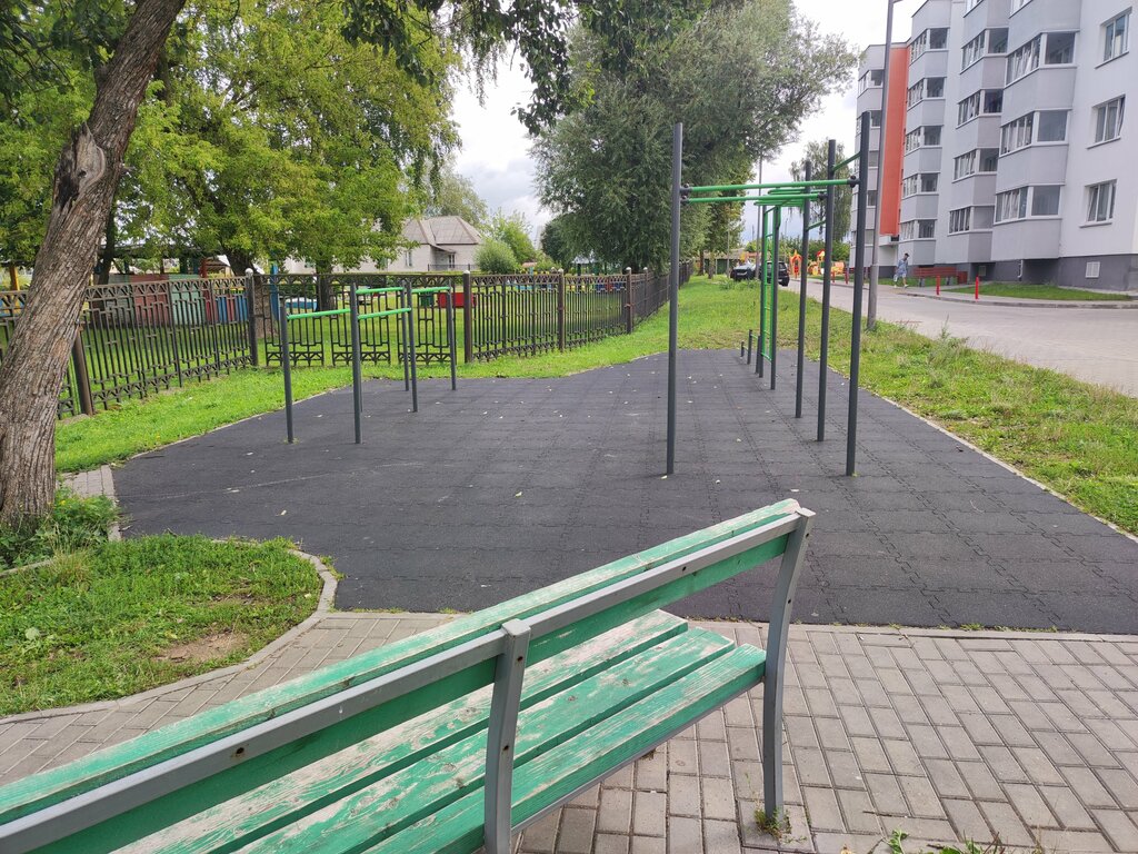 Spor alanı Children's playground, Moguilev, foto