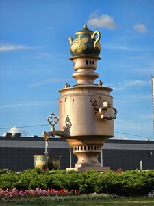 Самовар (Moscow Region, Mytischi, Mira Street), park, sokak heykeli  Mytişçi'den