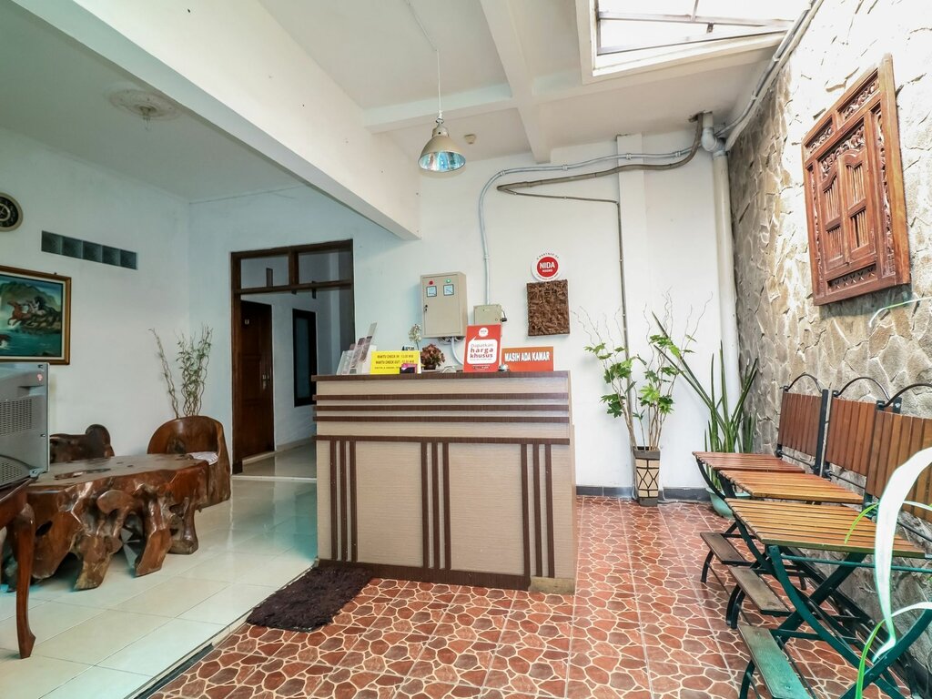 Otel RedDoorz @ Seturan Raya, Dünya, foto