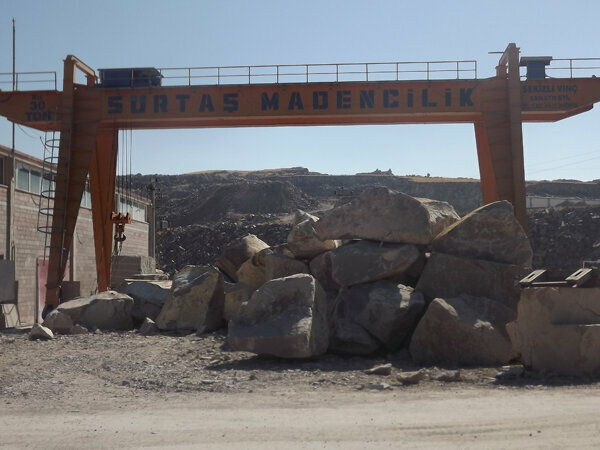 Madencilik işletmeleri Surtaş Madencilik, Ankara, foto