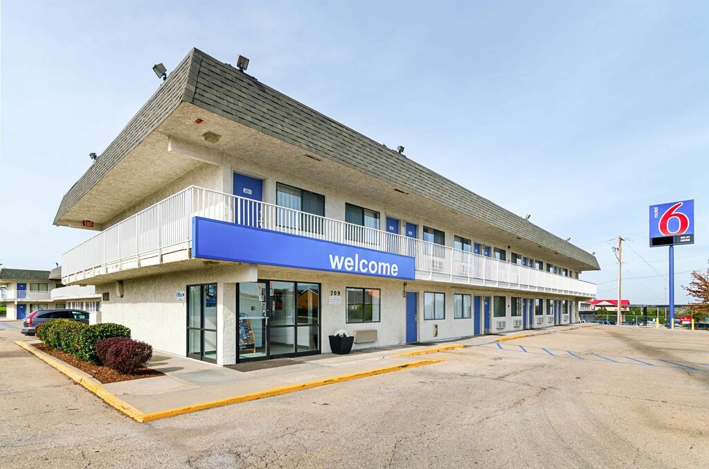 Otel Motel 6 Topeka, Topeka, foto