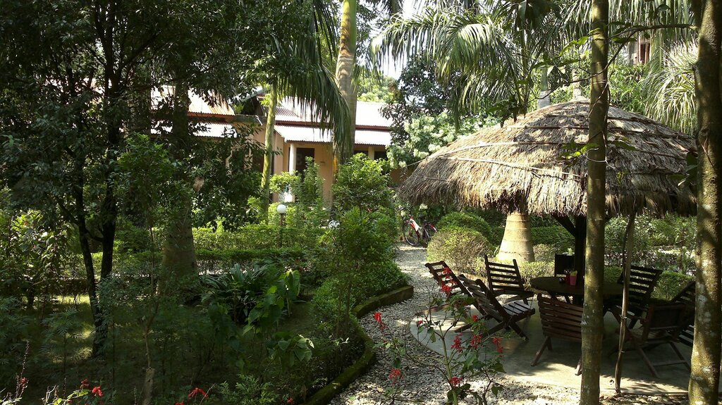 Otel Sauraha Resort, , foto