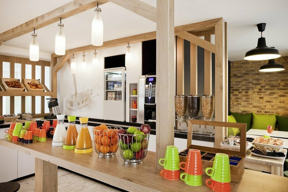Otel Ibis Styles Buttes Chaumont, Paris, foto