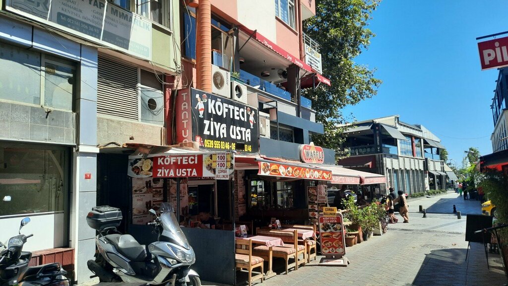 Kafe Köfteci Ziya Usta, İstanbul, foto