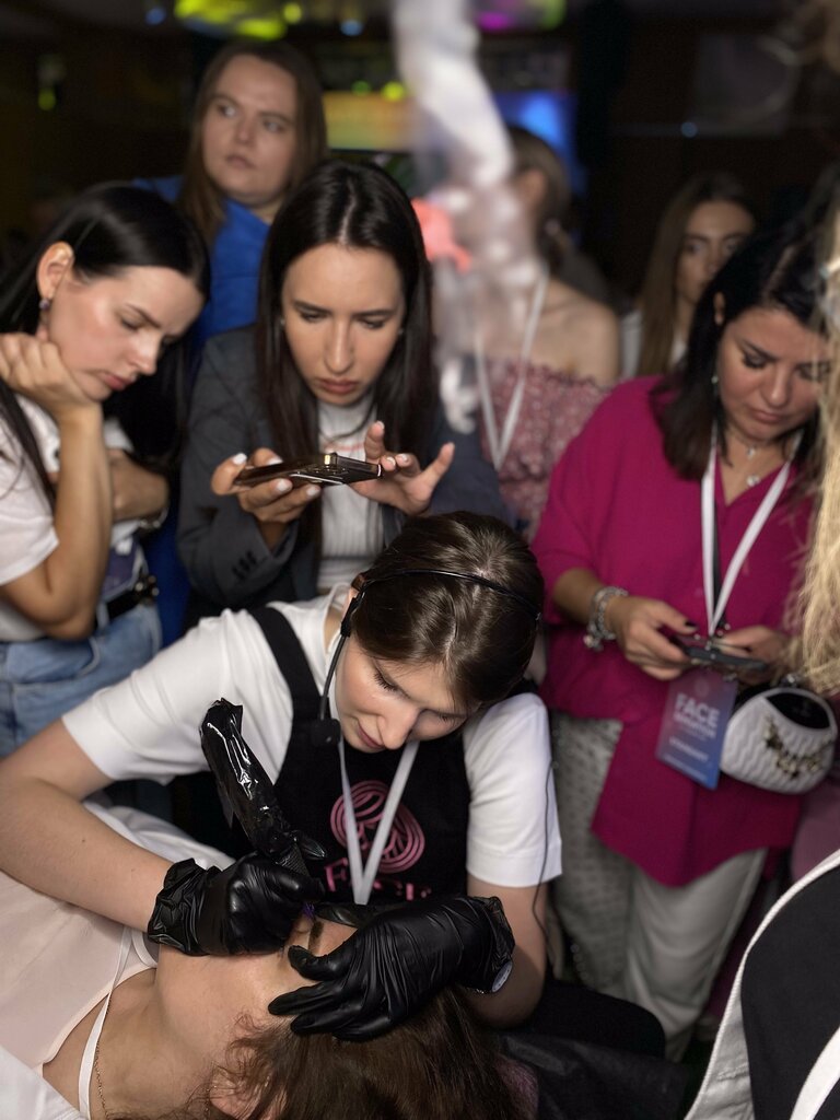 Kalıcı makyaj stüdyosu Elena Kulish permanent makeup studio, Nijni Novgorod, foto