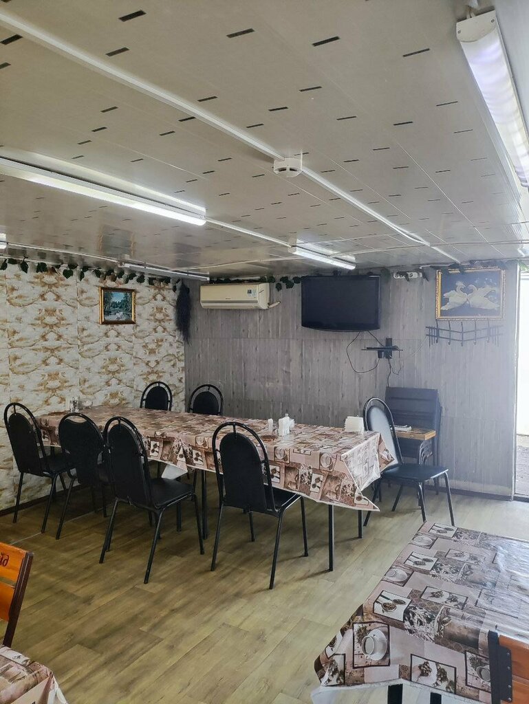 Kafe Caucasian Cuisine Cafe, Moskova, foto
