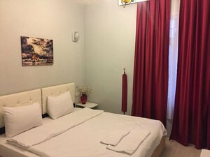 Sunrise İstanbul Suites (İstanbul, Beşiktaş, Sinanpaşa Mah., İlhan Sok., 19), otel  İstanbul'dan
