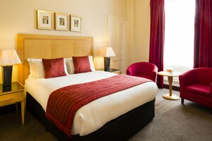 Millennium (Scotland, City of Glasgow, Glasgow, George Square), otel  Glasgow'dan