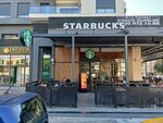 Starbucks (İzmir, Karşıyaka, Şemikler Mah., Erdoğan Akkaya Sok., 50/1), kahve dükkanları  İzmir'den