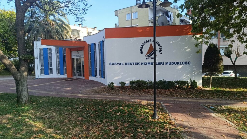 Devlet kurumları ve bakanlıklar Sosyal Destek Hizmetleri Müdürlüğü, Antalya, foto