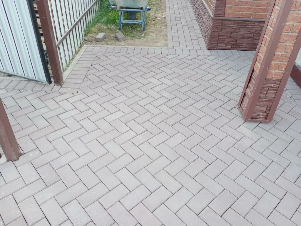 i̇nşaat firmaları Тротуарка 40, Kaluga, foto