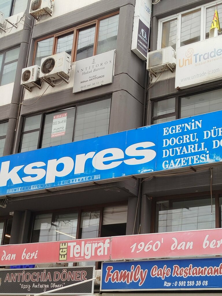 Gazete ve dergiler Ege Telgraf, İzmir, foto