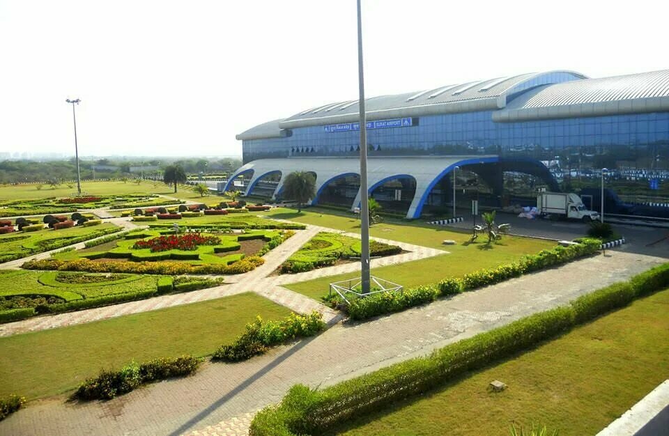 Havaalanları Surat International Airport, Bihar Sharif, foto