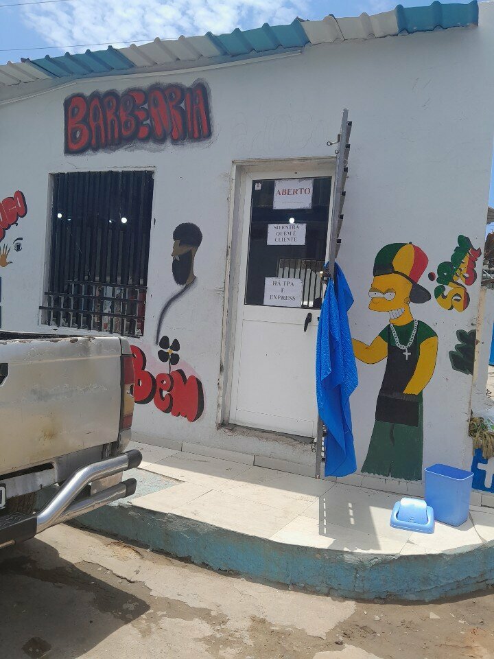 Berberler Barbearia, Loanda, foto